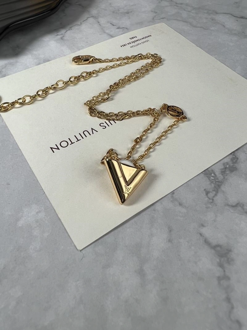 Factory-made Louis Vuitton Necklaces