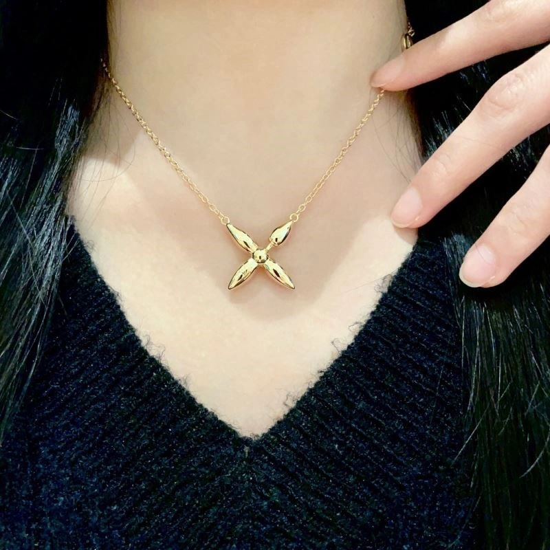 Louis Vuitton Necklaces