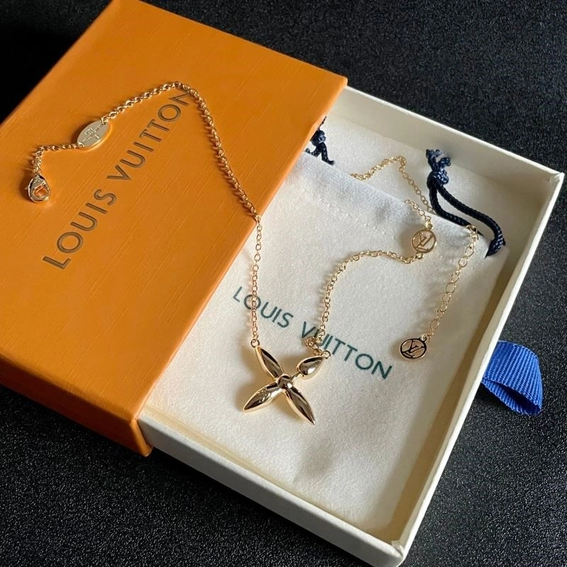 Budget-friendly Louis Vuitton Necklaces