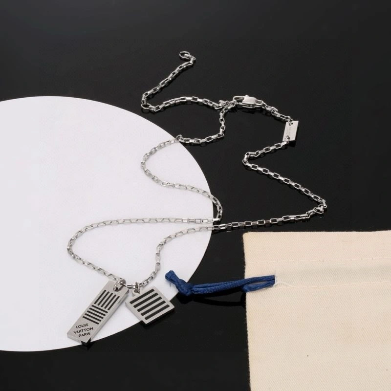 Louis Vuitton Necklaces