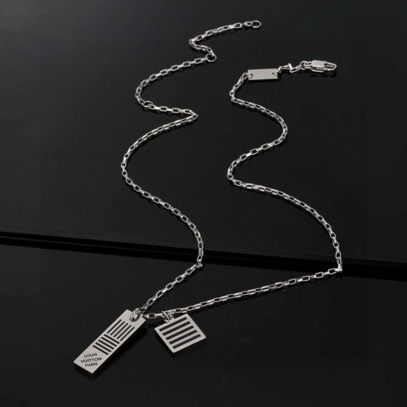 Factory-made Louis Vuitton Necklaces