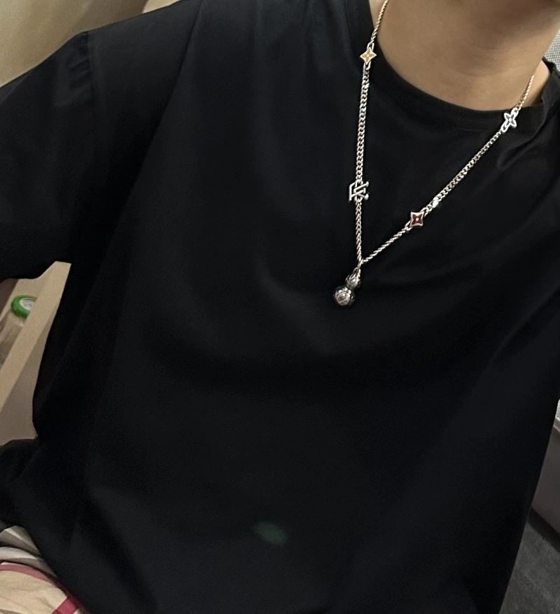 Economical Louis Vuitton Necklaces