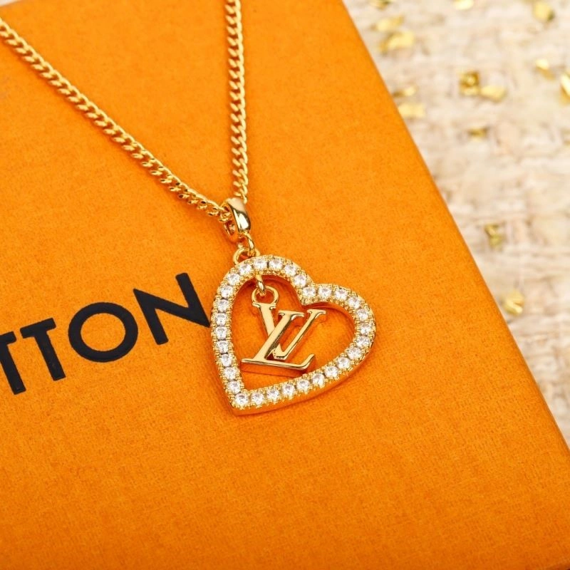 Discounted Louis Vuitton Necklaces