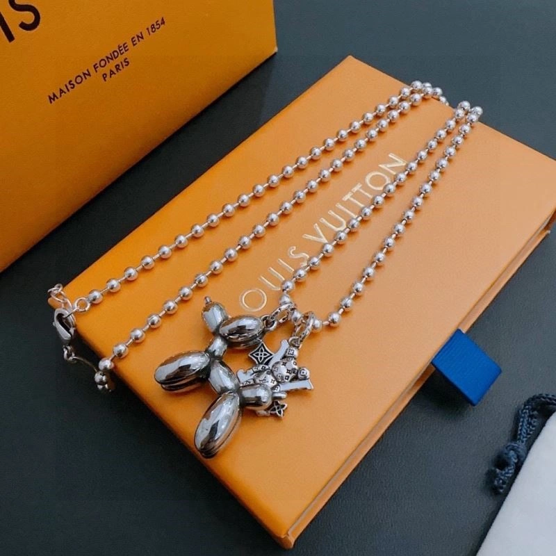 High accuracy Louis Vuitton Necklaces