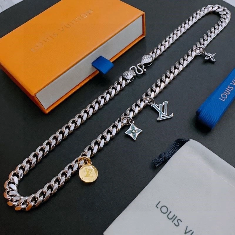 Brand-original Louis Vuitton Necklaces