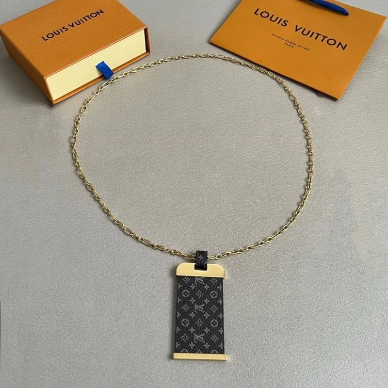 Reasonably priced Louis Vuitton Necklaces