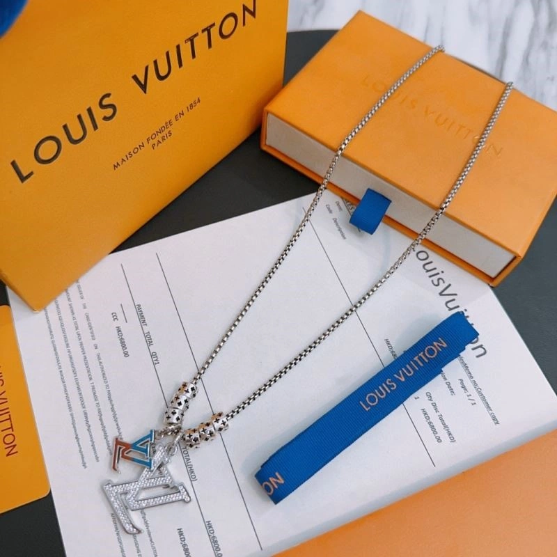 Louis Vuitton Necklaces