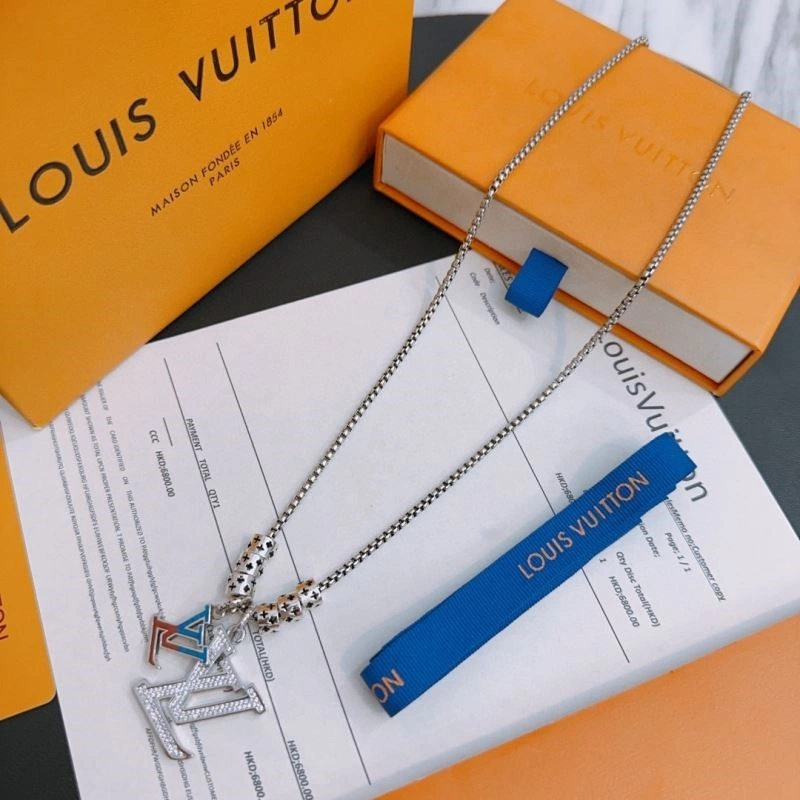 Value-priced Louis Vuitton Necklaces