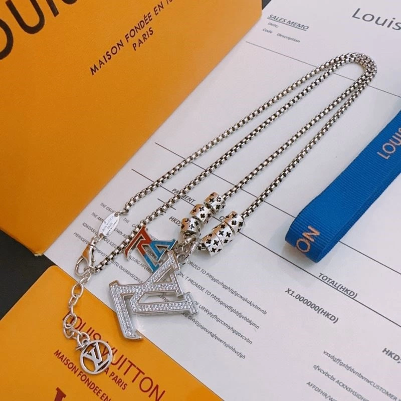 Value-priced Louis Vuitton Necklaces