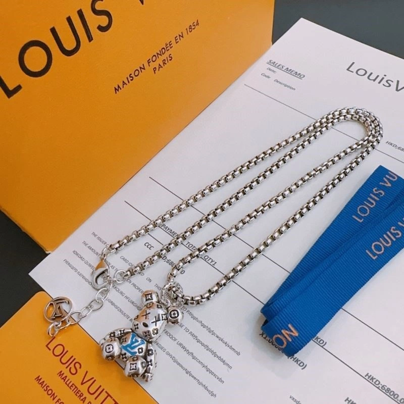 Reasonably priced Louis Vuitton Necklaces