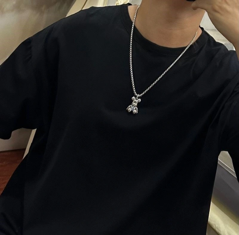 Reasonably priced Louis Vuitton Necklaces