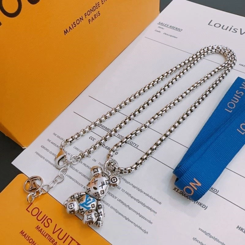 Reasonably priced Louis Vuitton Necklaces