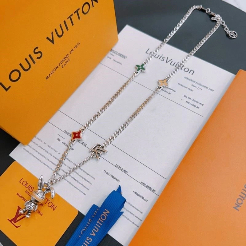 Legit Louis Vuitton Necklaces