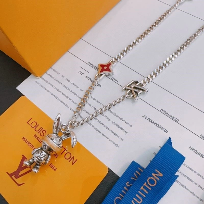 Legit Louis Vuitton Necklaces