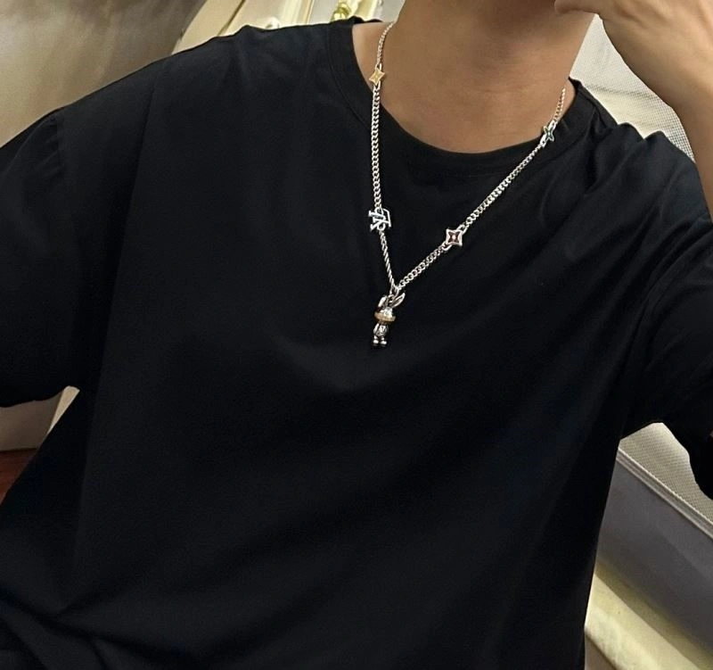 Legit Louis Vuitton Necklaces