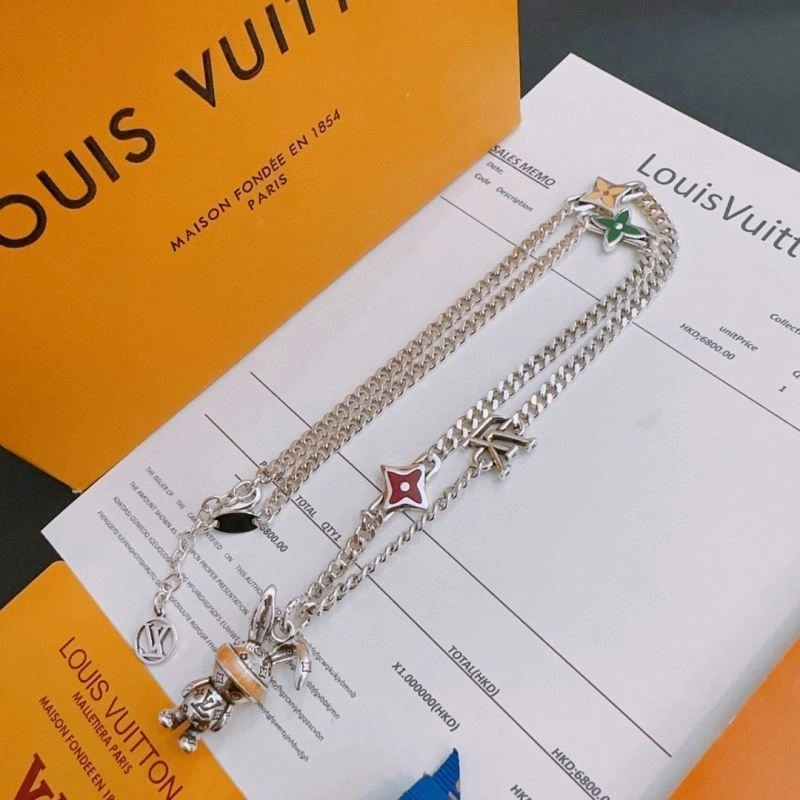 Legit Louis Vuitton Necklaces