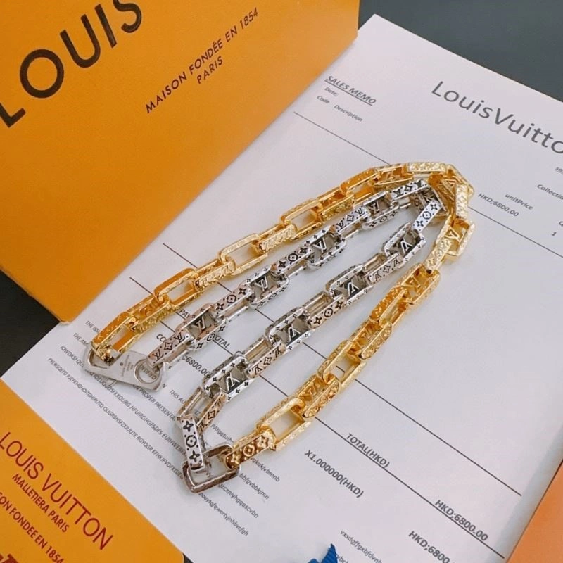 Value-priced Louis Vuitton Necklaces