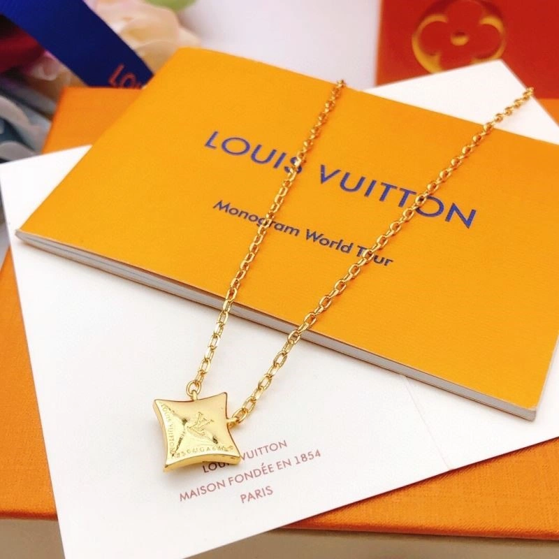 Indistinguishable Louis Vuitton Necklaces
