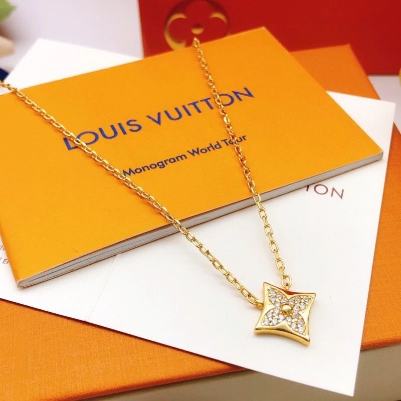 Indistinguishable Louis Vuitton Necklaces