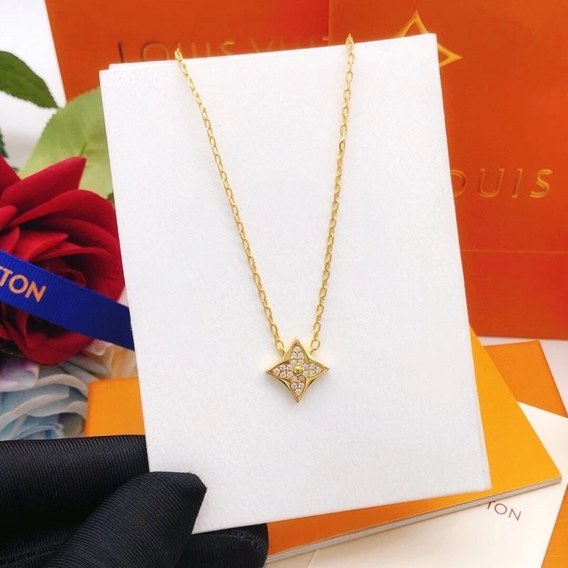 Indistinguishable Louis Vuitton Necklaces