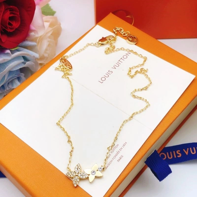 Original Louis Vuitton Necklaces