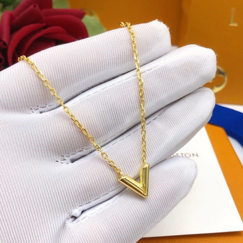 Top match Louis Vuitton Necklaces