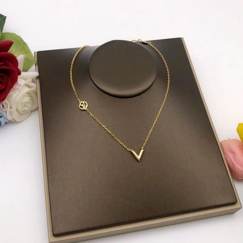 Top match Louis Vuitton Necklaces
