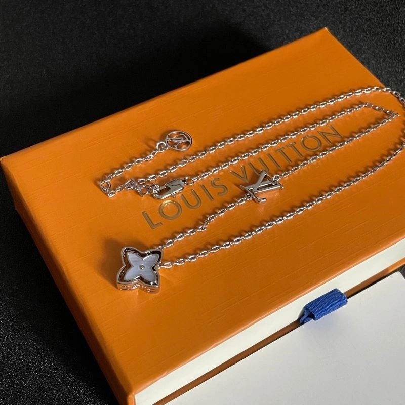 Affordable Louis Vuitton Necklaces