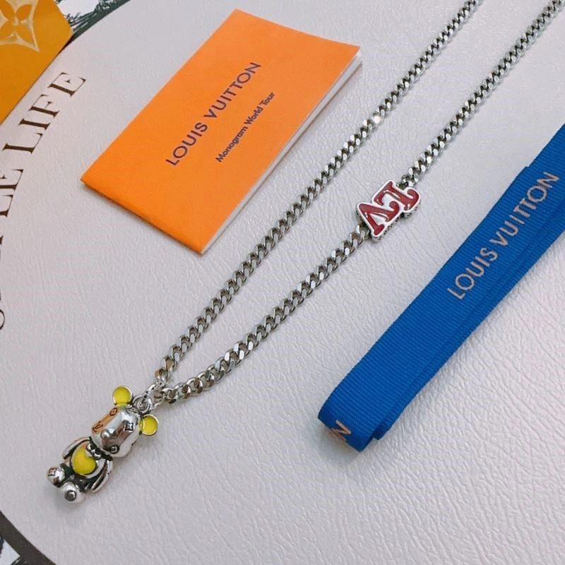High accuracy Louis Vuitton Necklaces