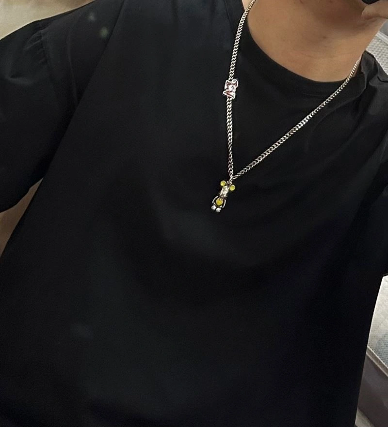 High accuracy Louis Vuitton Necklaces
