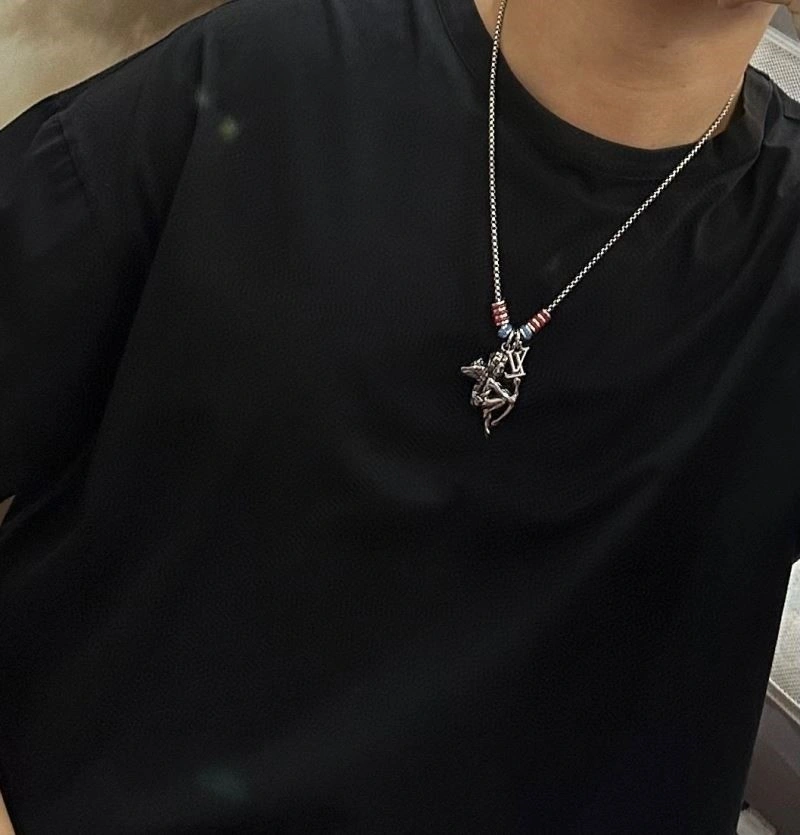 Perfect replica Louis Vuitton Necklaces