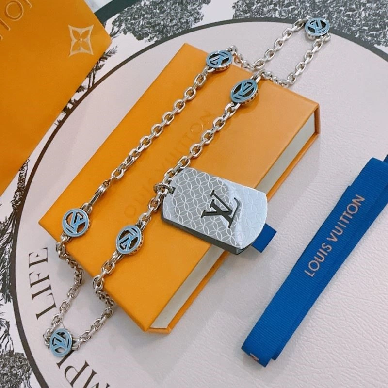 Affordable Louis Vuitton Necklaces