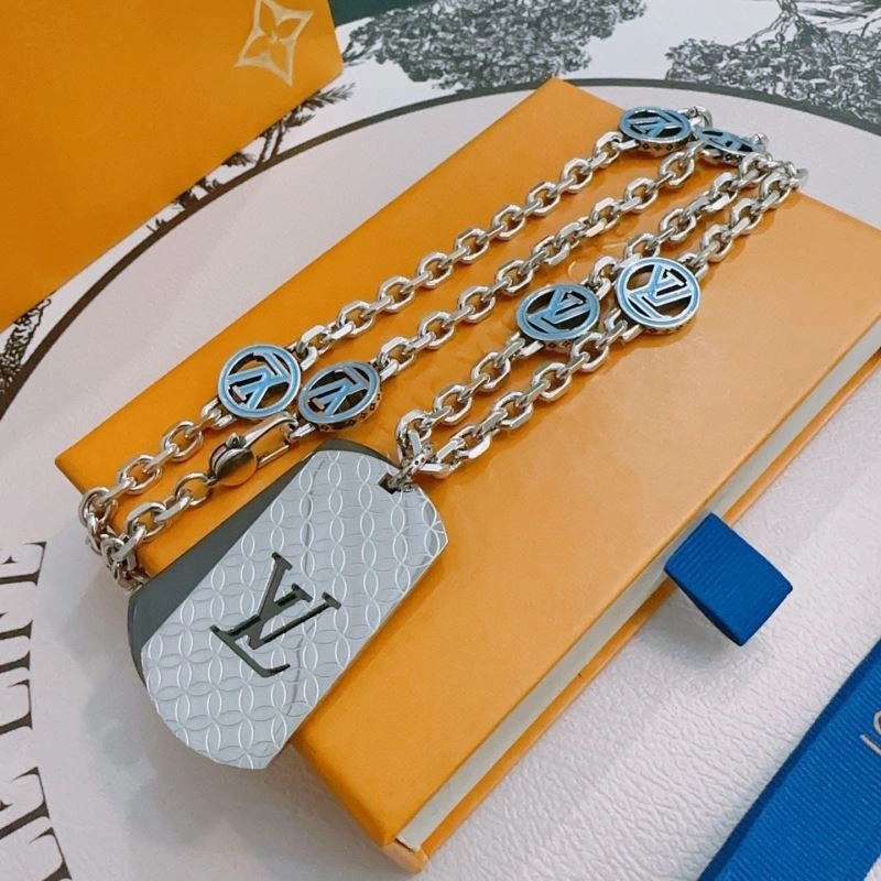 Affordable Louis Vuitton Necklaces