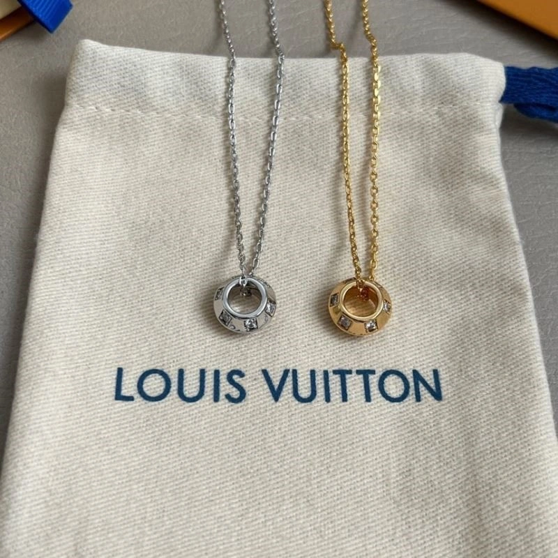 Brand-authenticated Louis Vuitton Necklaces
