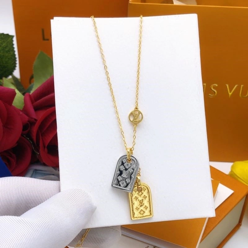 Perfect replica Louis Vuitton Necklaces