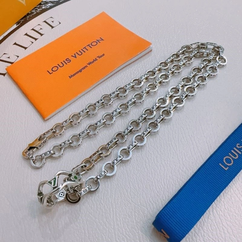 Low-cost Louis Vuitton Necklaces