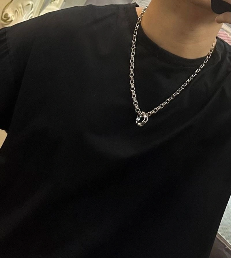 Low-cost Louis Vuitton Necklaces