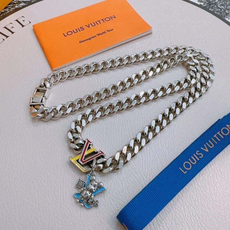 Official Louis Vuitton Necklaces