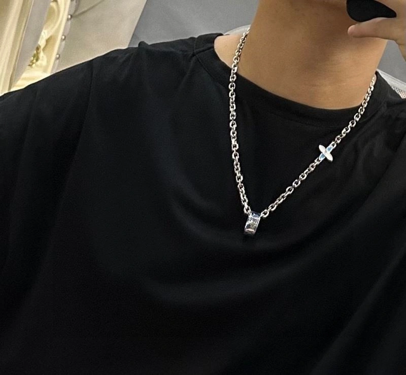 Genuine Louis Vuitton Necklaces