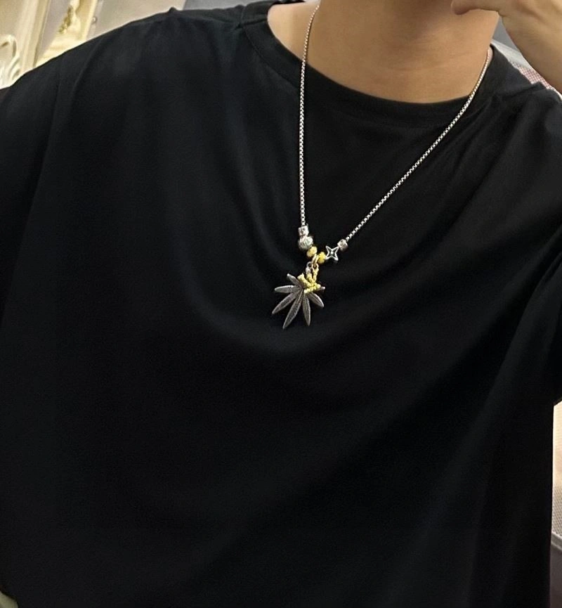 Brand-authenticated Louis Vuitton Necklaces