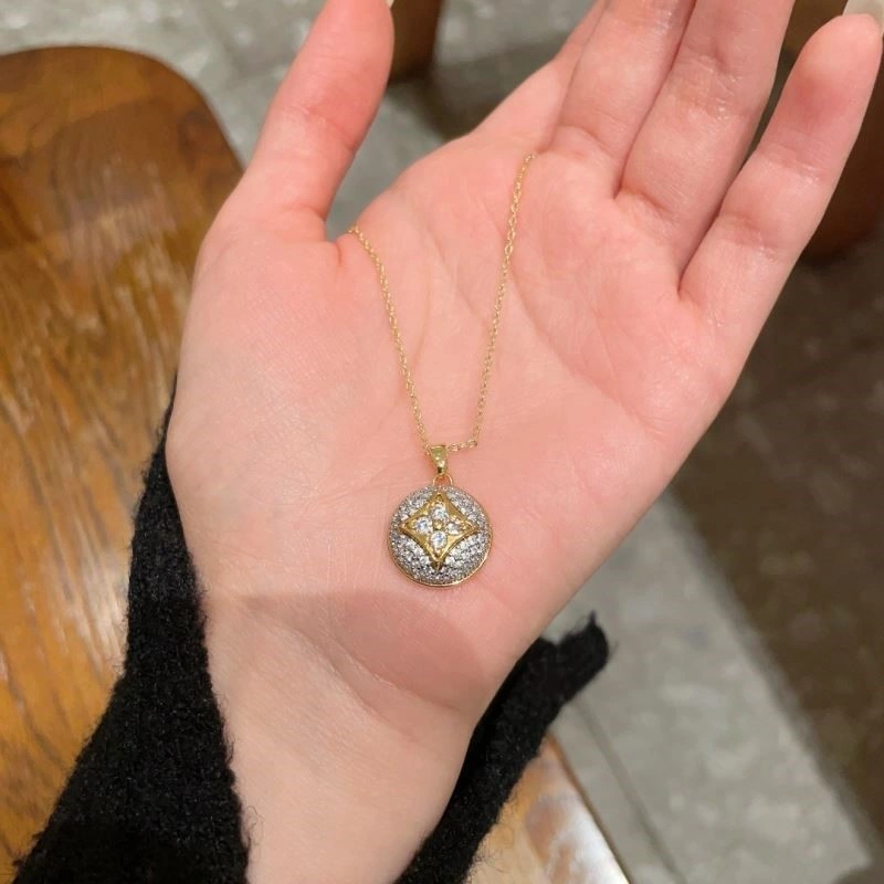 Genuine Louis Vuitton Necklaces