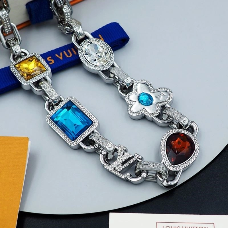Exact replica Louis Vuitton Necklaces