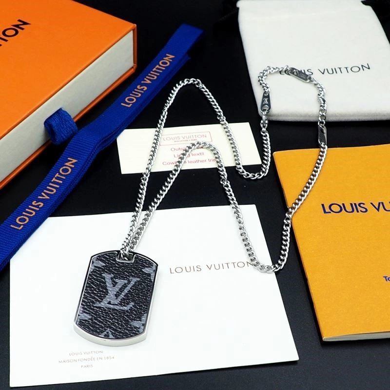 Value-priced Louis Vuitton Necklaces