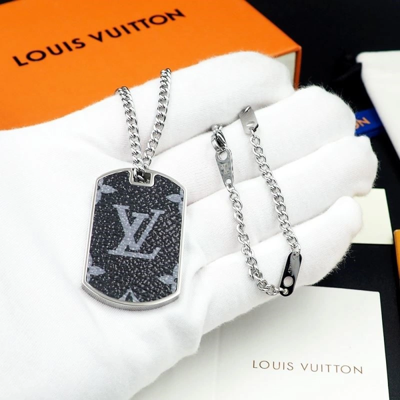 Value-priced Louis Vuitton Necklaces