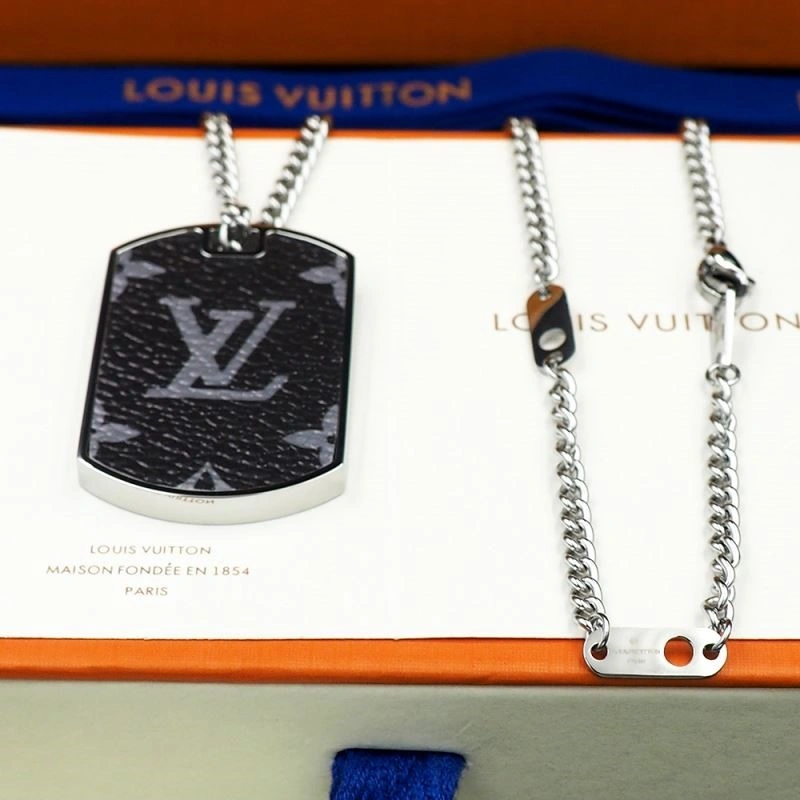 Value-priced Louis Vuitton Necklaces