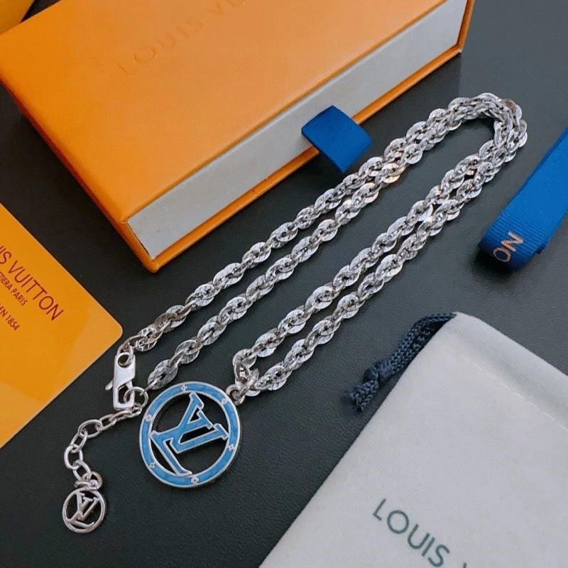 Precise copy Louis Vuitton Necklaces