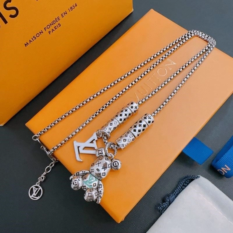 Economical Louis Vuitton Necklaces