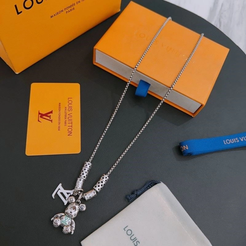 Economical Louis Vuitton Necklaces
