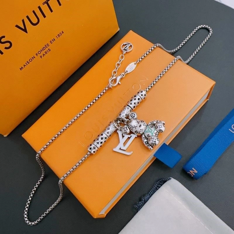 Economical Louis Vuitton Necklaces