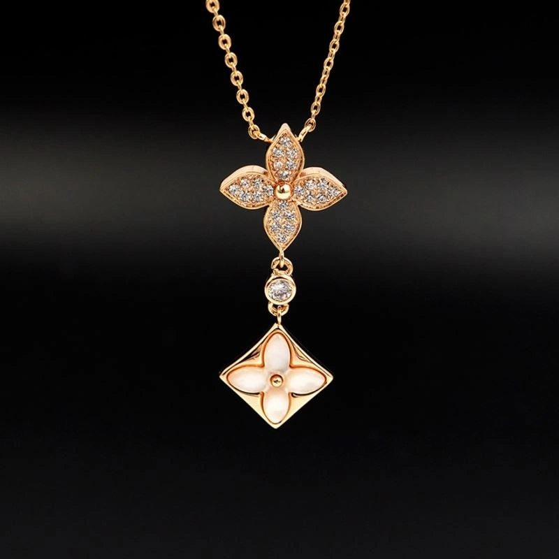 1:1 copy Louis Vuitton Necklaces